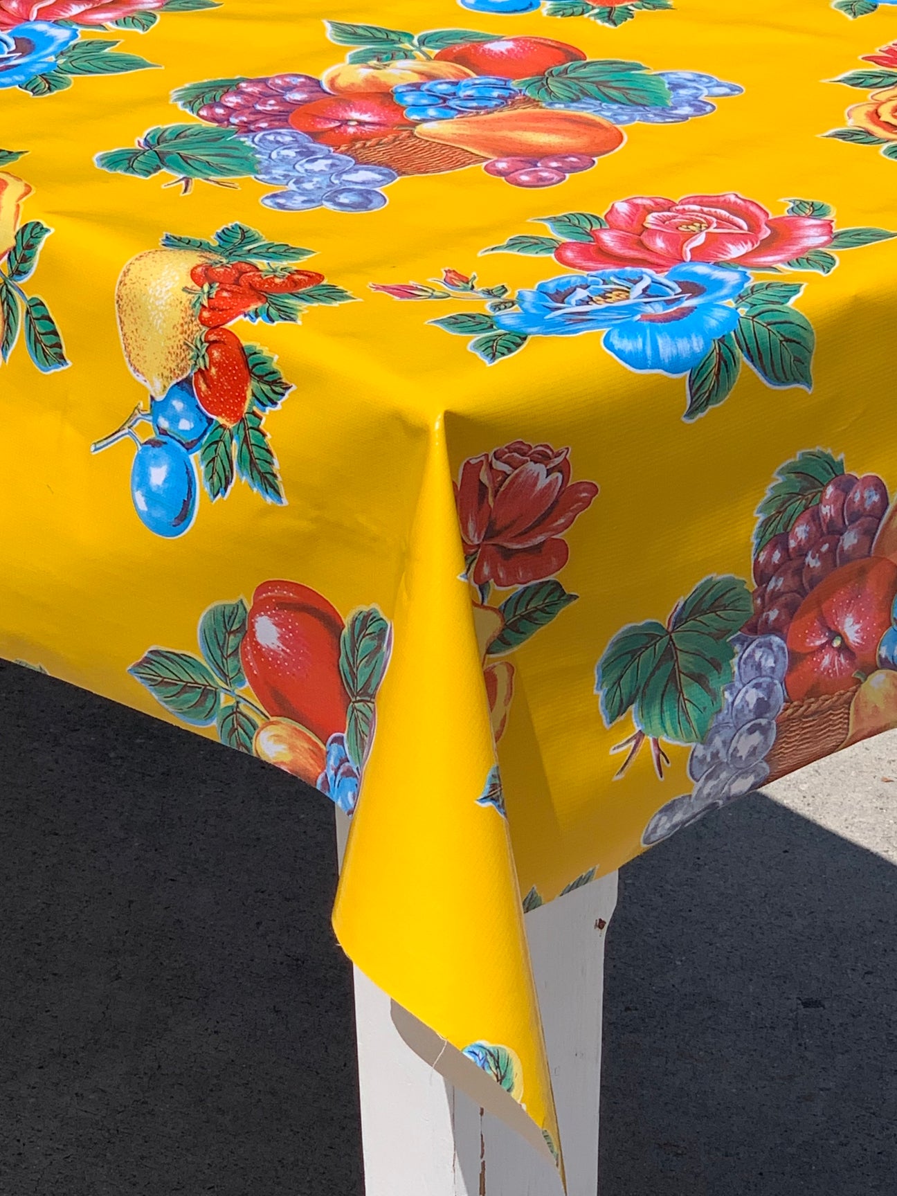 Oilcloth, oil cloth, vinyl tablecloths, picnic tablecloths, fabric ...