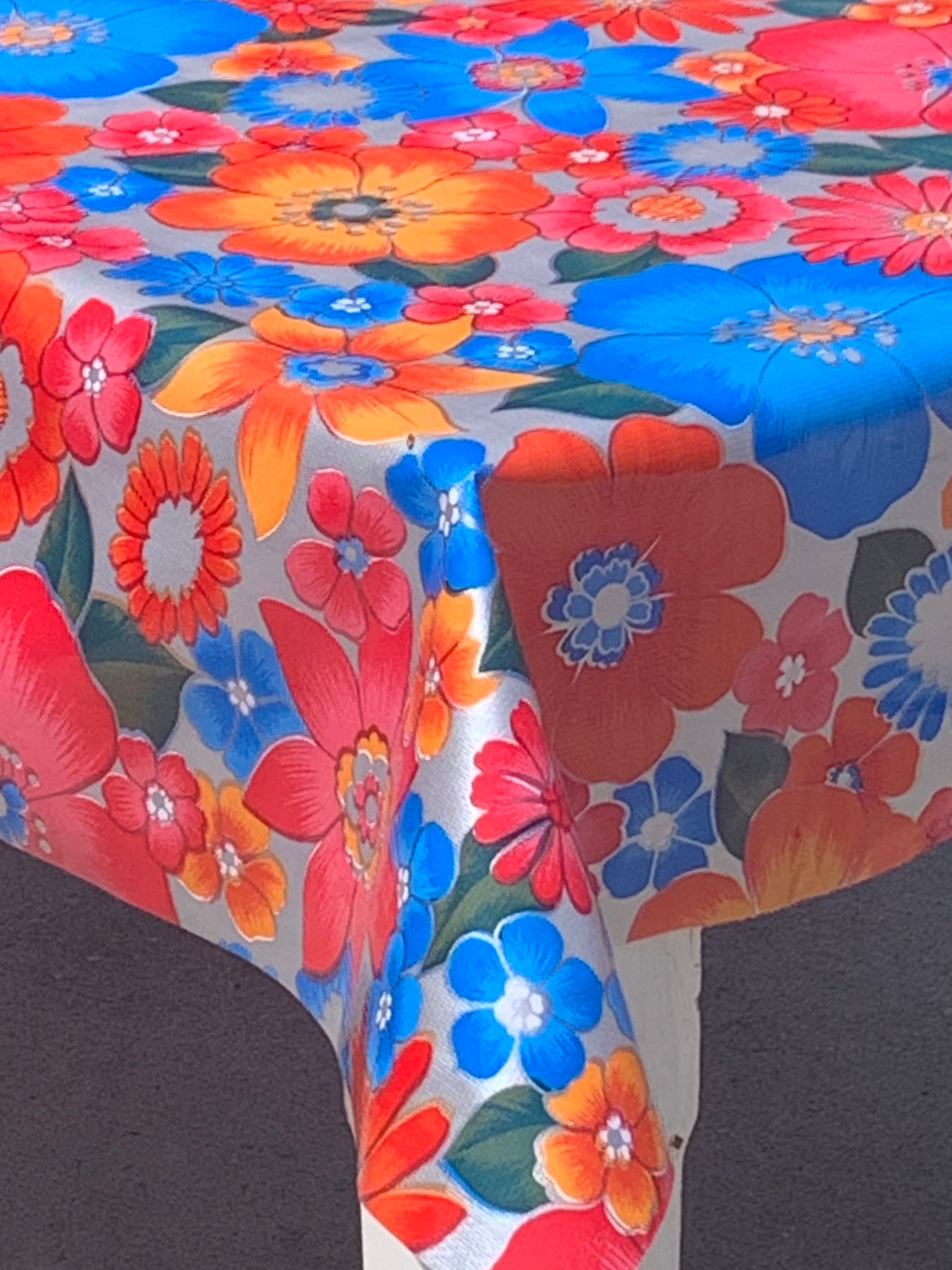 Oilcloth, oil cloth, vinyl tablecloths, picnic tablecloths, fabric ...