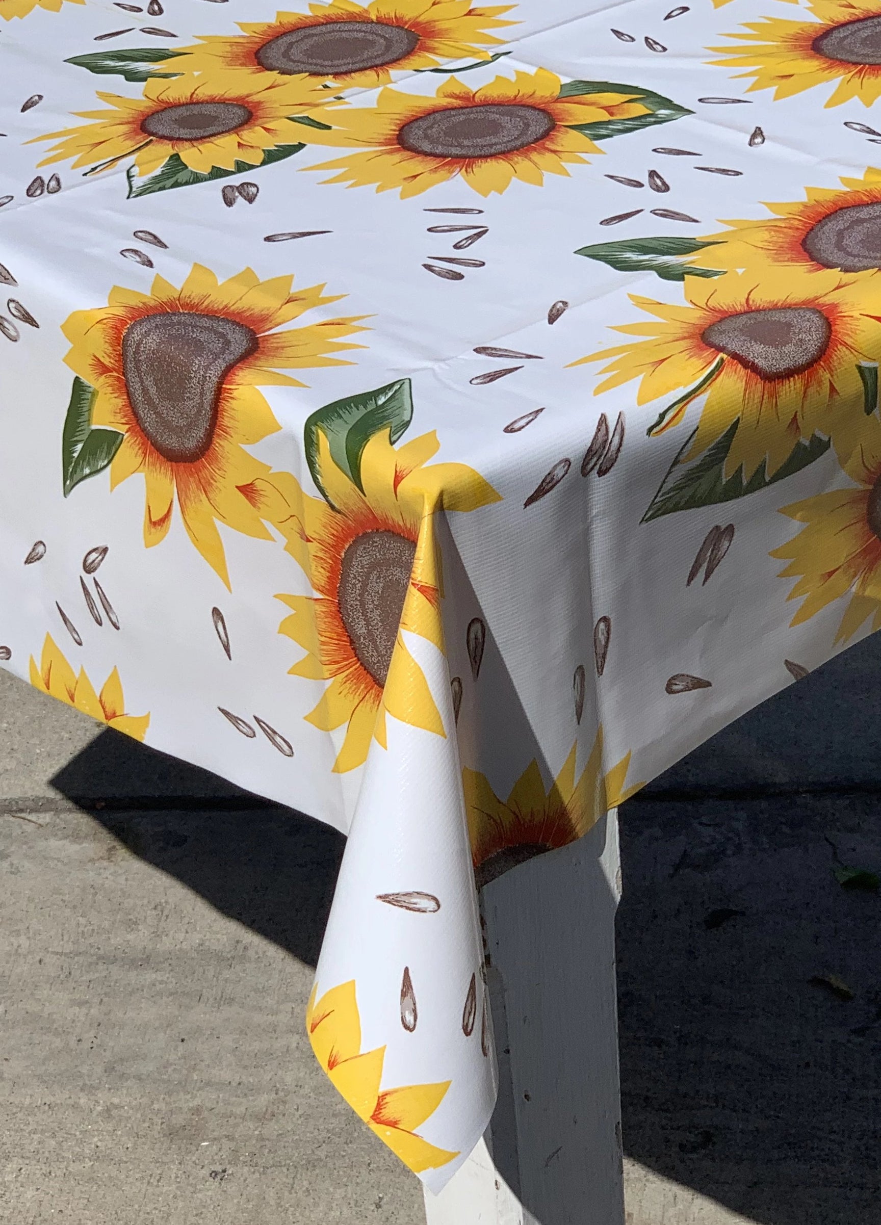 Oilcloth, oil cloth, vinyl tablecloths, picnic tablecloths, fabric ...